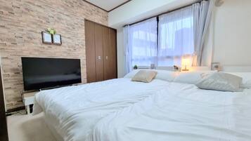 Apartamento básico, para não fumantes (royal507, for 5 people) | Escrivaninha, Wi-Fi de cortesia, roupa de cama