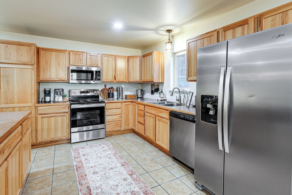 현대적인 Fairbanks Retreat: 다운타운까지 11 마일! - 알래스카