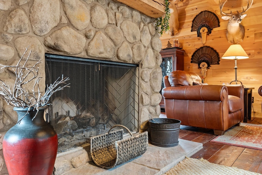 Trails & Tranquility - Cozy Cabin On 30 Acres - Franklin, TN