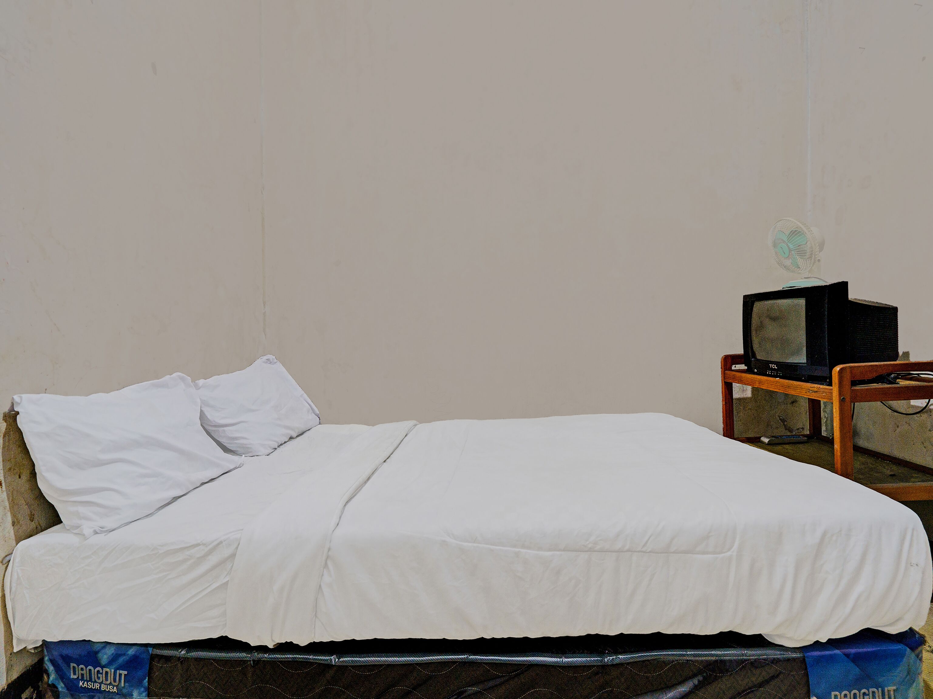 Quarto Duplo Standard | Wi-fi grátis, roupa de cama fornecida 