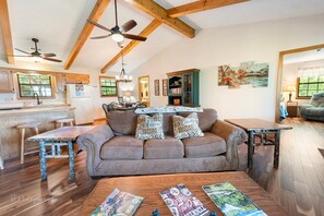 Cabana, 2 quartos | Área de estar