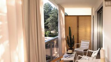 Suite Deluxe, Loggia ou Terrasse | Terraço/pátio interior