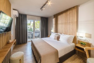 Quarto econômico | 1 quarto, cofres nos quartos, espaço de trabalho para notebook