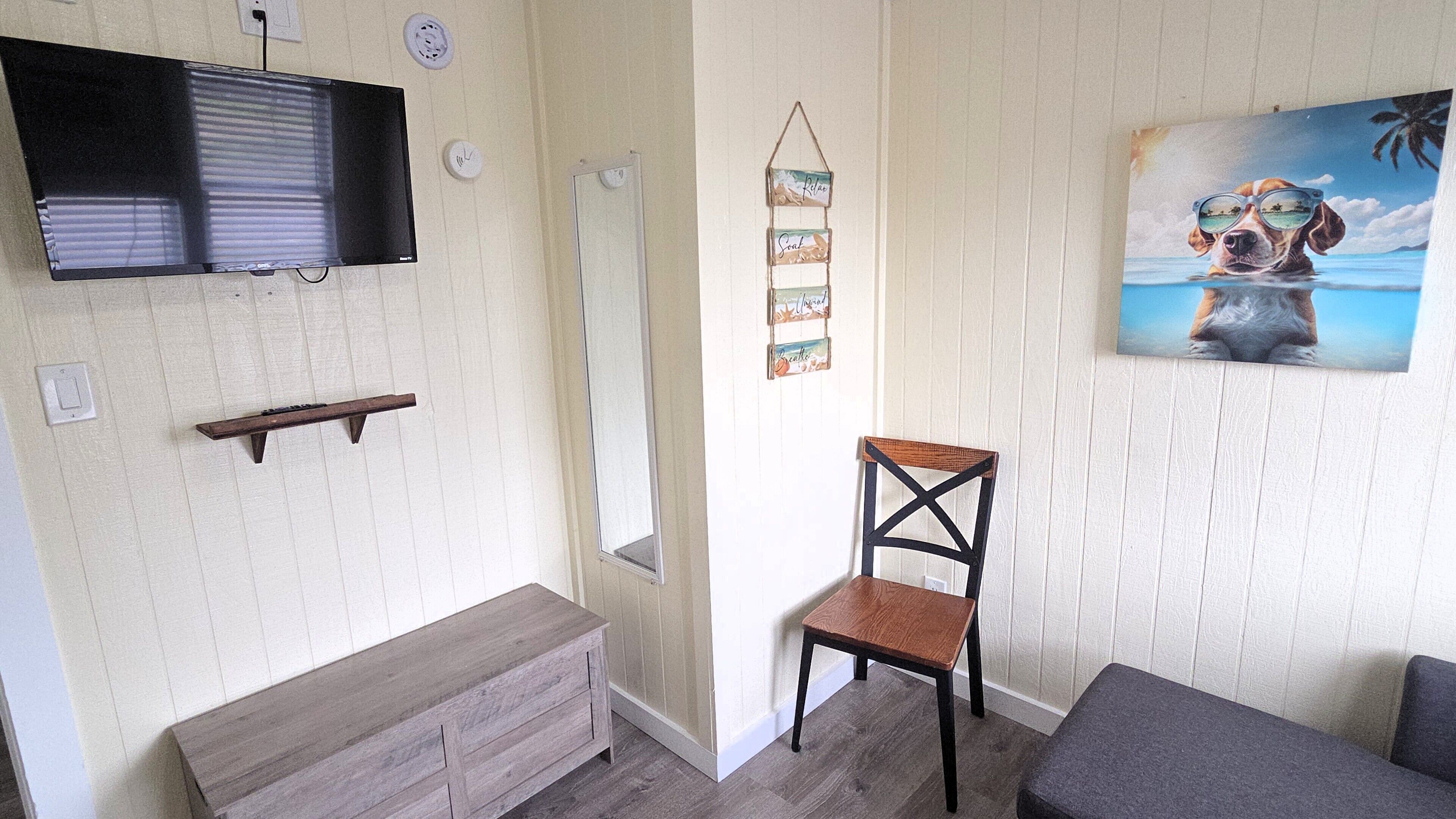 Db 5 Overboard!-1 Br Cottage With Kitchenette, Near Beach, Dogs Ok, Fenced Yard! - Texas