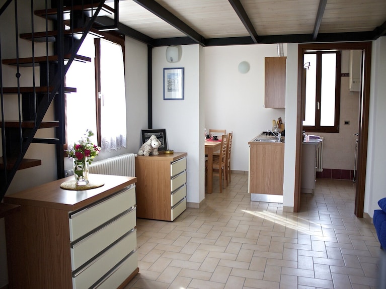Soggiorno Con Balcone Vista - Emilia-Romagna