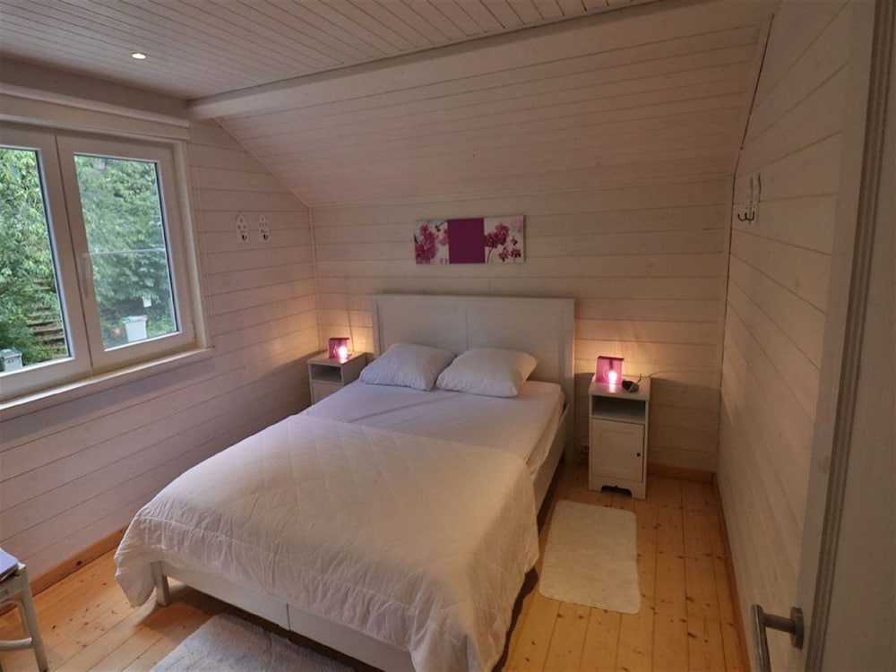 Comfortabele Chalet Bij Durbuy - Luxemburg
