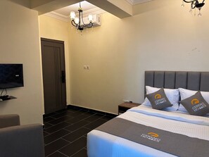 Quarto Premium | Com decoração personalizada, com mobília individualizada, Wi-fi grátis