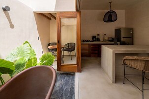 Villa, banheira | Sala de estar