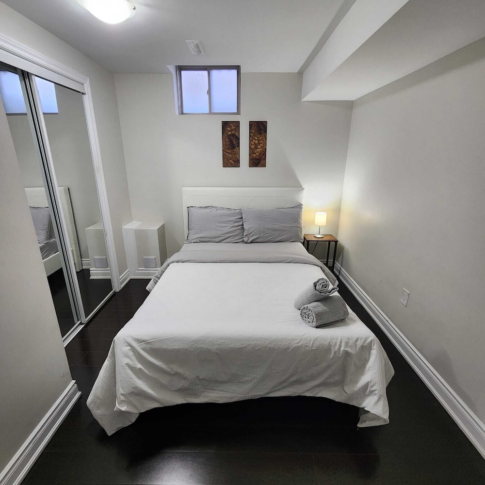Zen Nest - Cozy, Conveniently Located, And Just Minutes To The Airport! - 본