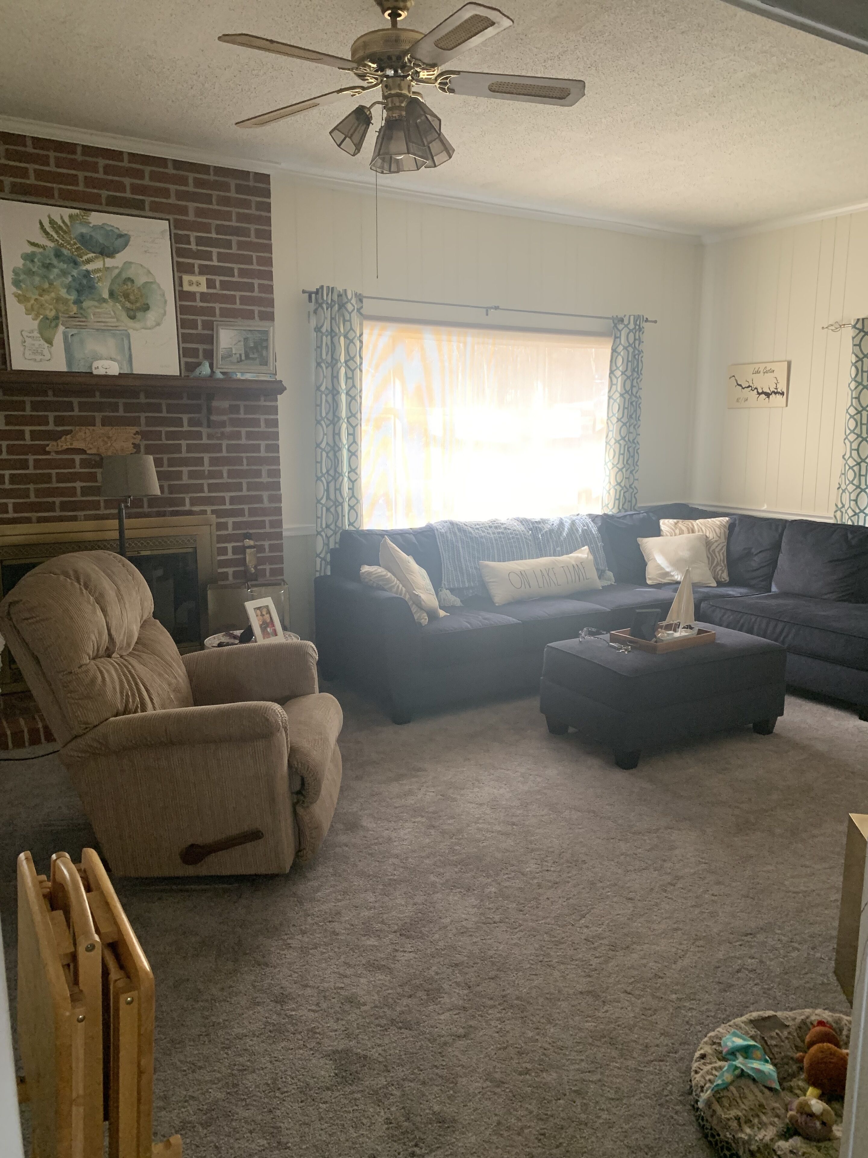 Waterfront Lake Gaston Retreat With Beautiful Views, Gameroom And Covered Deck. - Lake Gaston