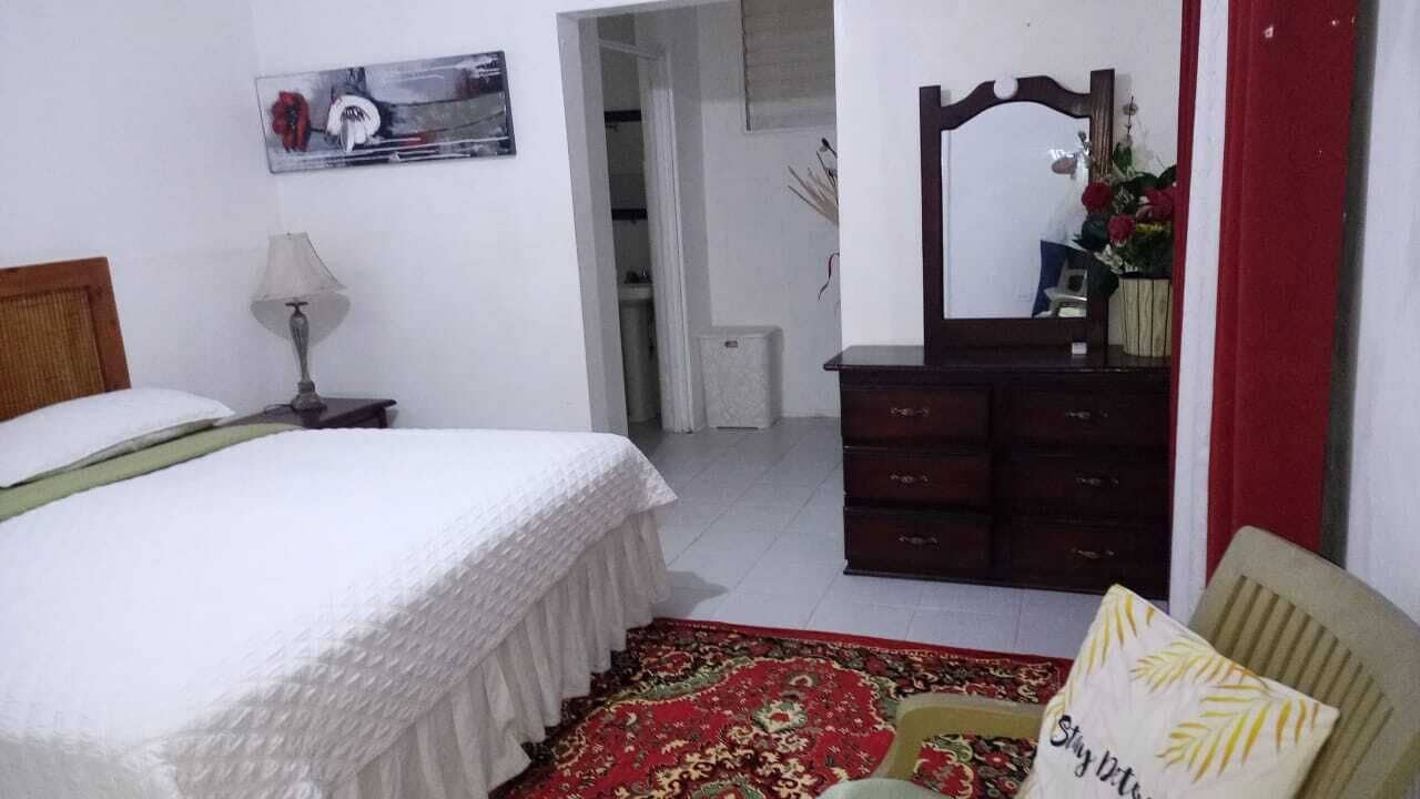 Quarto Duplo Comfort, vista para o jardim | Roupa de alta qualidade, edredões de penas 