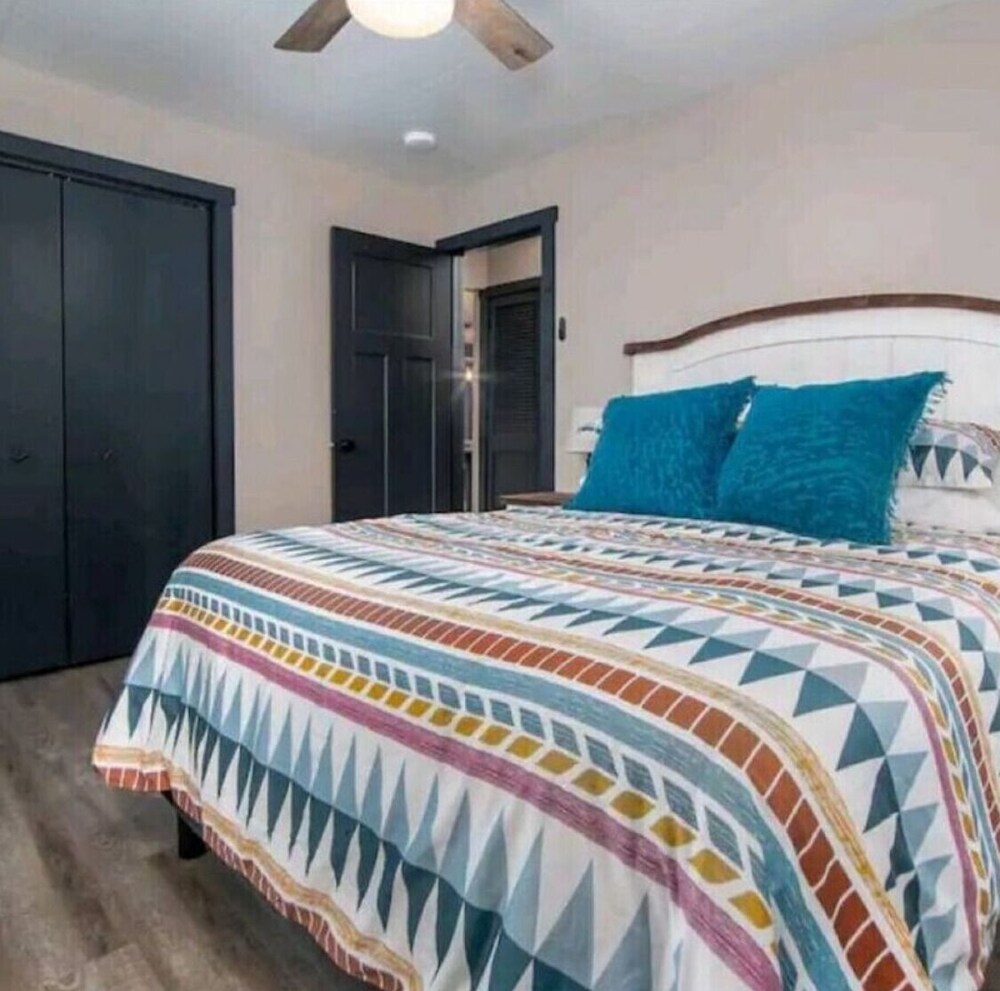 BreaverTree Cabins. Two cabins on Five acres. - Murray County | Vrbo