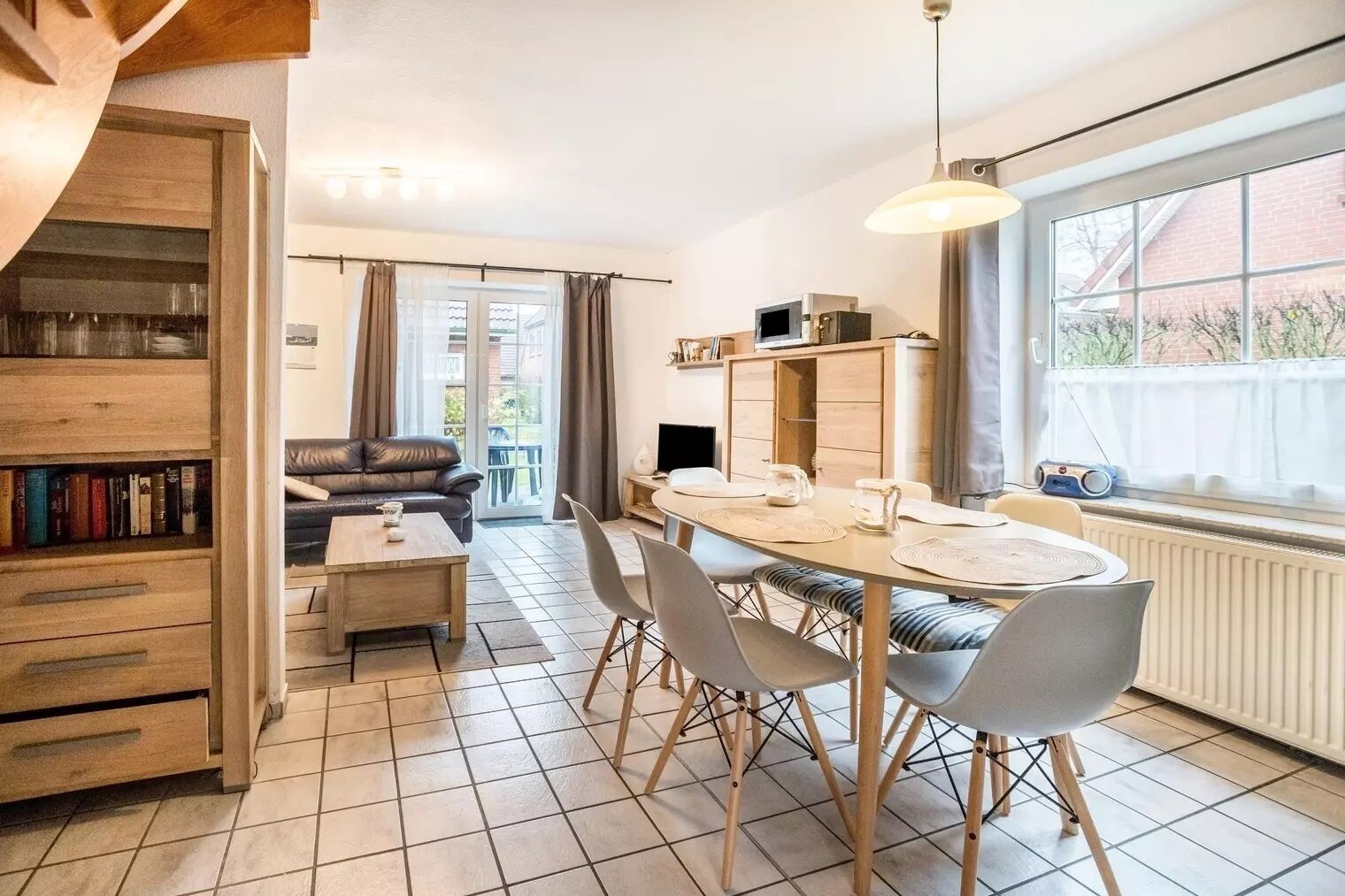 Haus Konstantin Welcomes You And Your Four-legged Friend(s). - Norderney