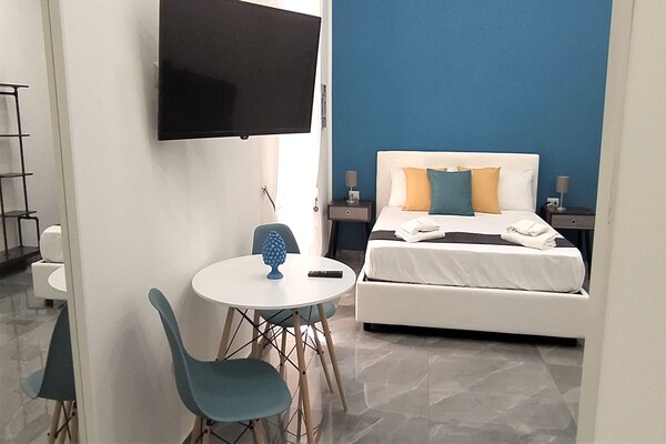 Track 60 - Private Rooms Garibaldi - Neapel