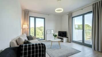 Apartamento luxo | Roupas de cama antialérgicas, cortinas blackout