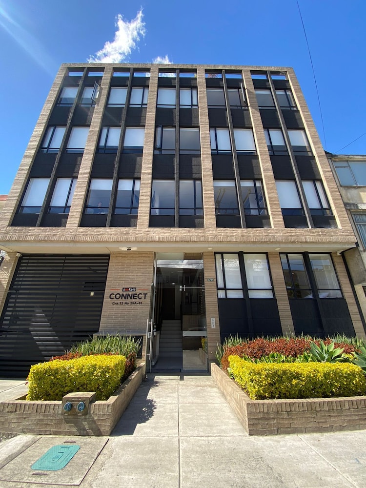 Apartahotel Connect Bogotá - Bogota