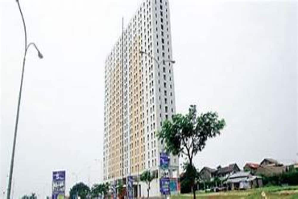 Oyo Life 93374 Andira Inn - Depok