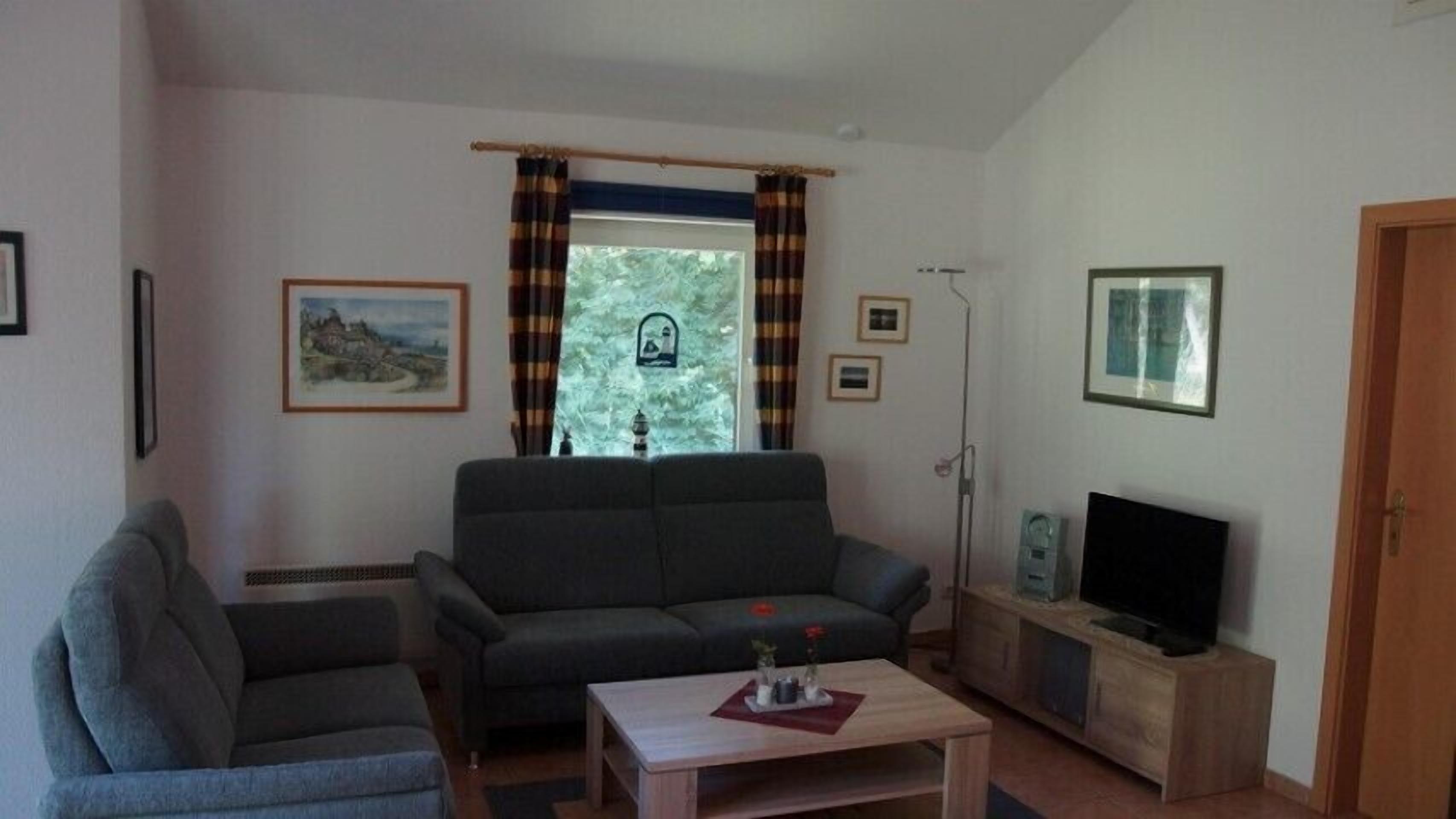 5 Person Vacation Home With Stove In The First Row Behind The Dike In Otterndorf - Otterndorf