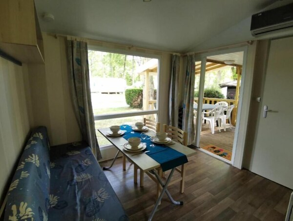 Mobil Home Proche Paris, Camping En Ile De France - Breuillet