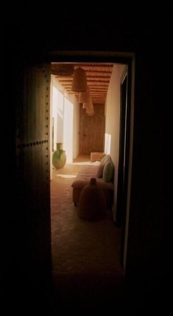 Elegant Luxury Villa With Heated Pool & Garden Oasis 12 Guests, Near Essaouira - Essaouira