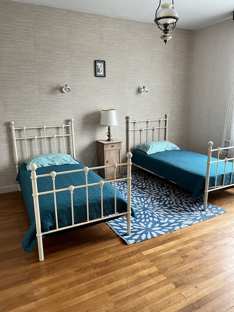 Maison-location-vacances-saint Sulpice Les Feuilles - 4pers - 2ch - La Souterraine