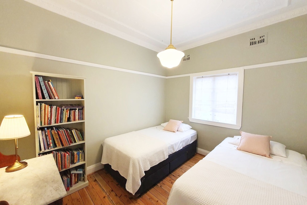 2 Bedroom Modern & Bright Apt, Bondi Beach,2 Mns From Beach - 본다이비치