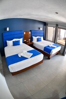 Quarto Básico, 1 quarto, casa de banho privativa, na torre | 1 quarto, roupa de alta qualidade, cofre no quarto 