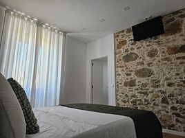 Quarto conforto | 1 quarto, Wi-Fi de cortesia, roupa de cama