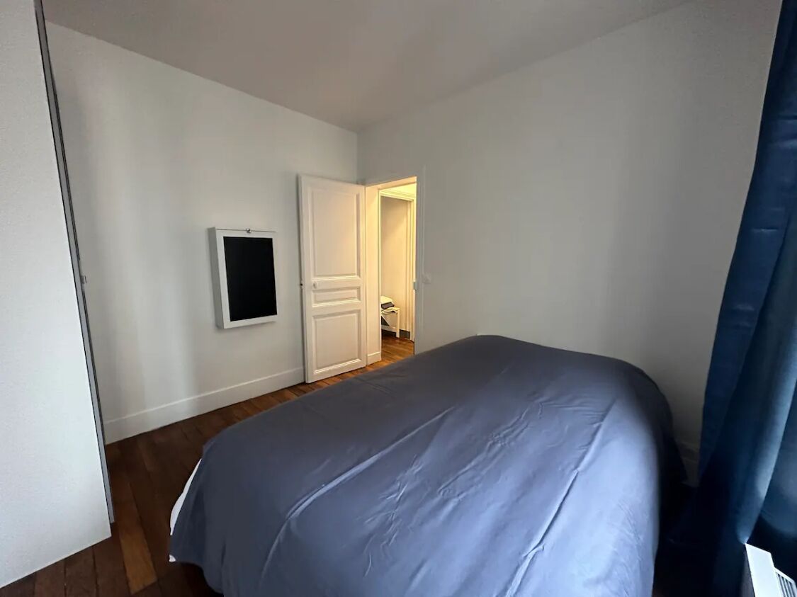 Appartement 2 Pièces Proche Tout Commerces Et Proche Métro - Bobigny