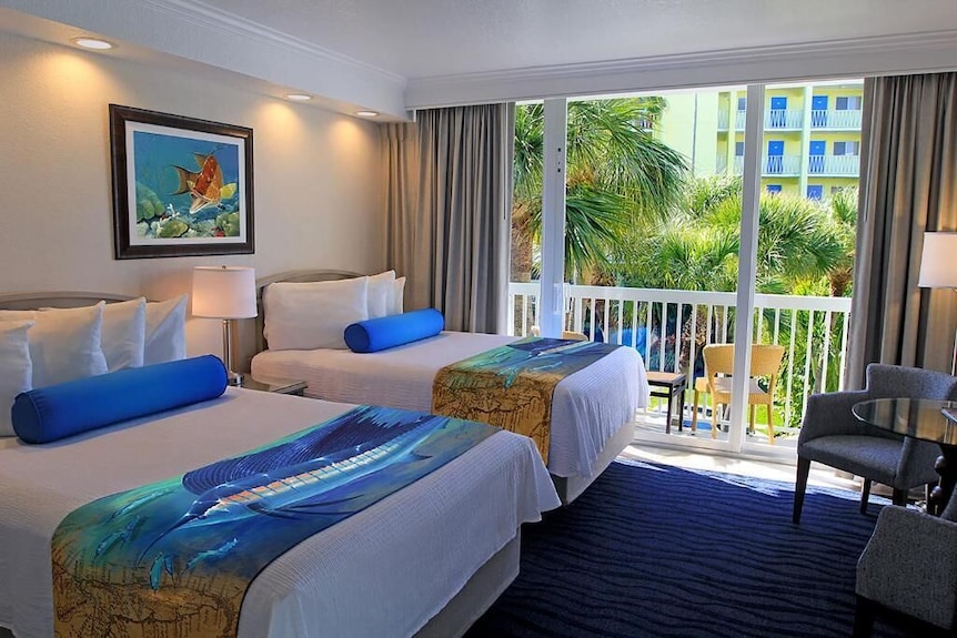 Stay At Rumfish Beach: 4 Balcony Rooms Near Tropicana Field & Aquatic Preserve - Saint Petersburg, FL