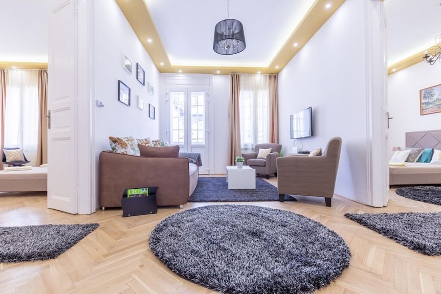 Danube View From Balcony And Parliament 039 S Neighborhood - Budapest