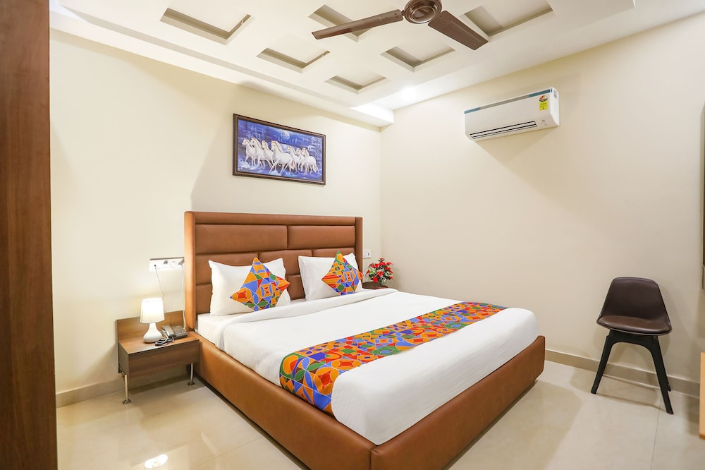 Fabhotel Nirvana Residency - Delhi