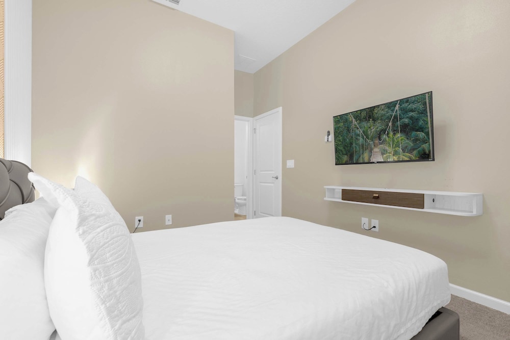 Upstay - Family Home W Theme Rooms, Games & Pool - Kissimmee