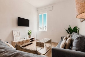 Apartamento clássico | 3 quartos, Wi-Fi de cortesia
