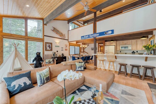 Dakine Haus By Avantstay 4 Min To Northstar + Game Room & Projector - Lake Tahoe