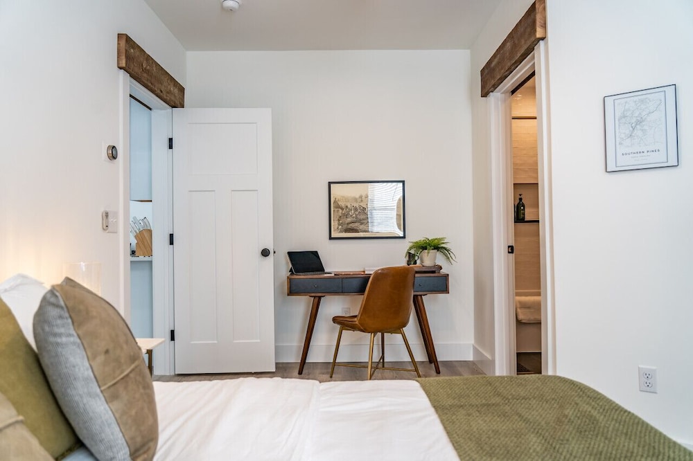 Sage At The Shire 255 - Unit A - Downtown! - Southern Pines, NC