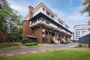 Casa de Férias Empresarial, 3 quartos, não fumadores, vista para o rio | Vista para o jardim