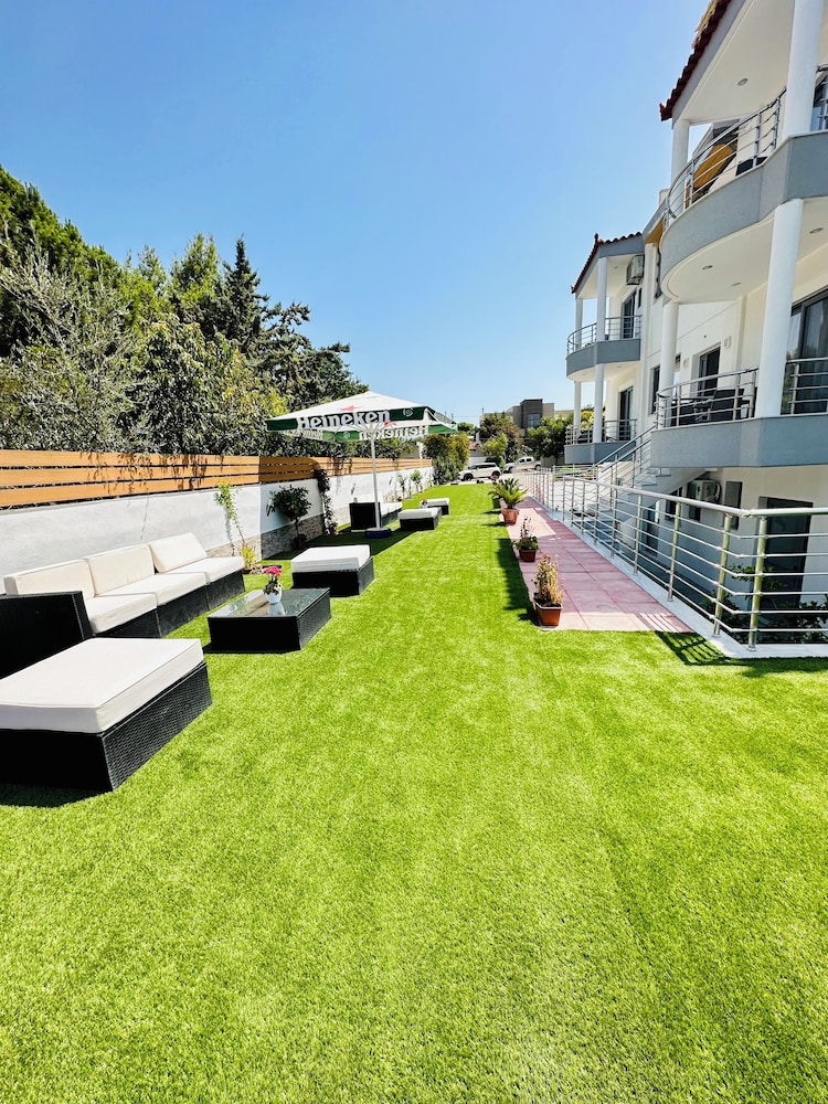 Sun Day Apartments - Greece