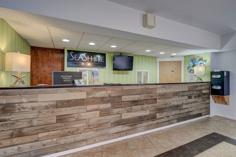 Beach Themed Oceanfront Escape - 1 Bedroom Condo - North Topsail Beach, NC