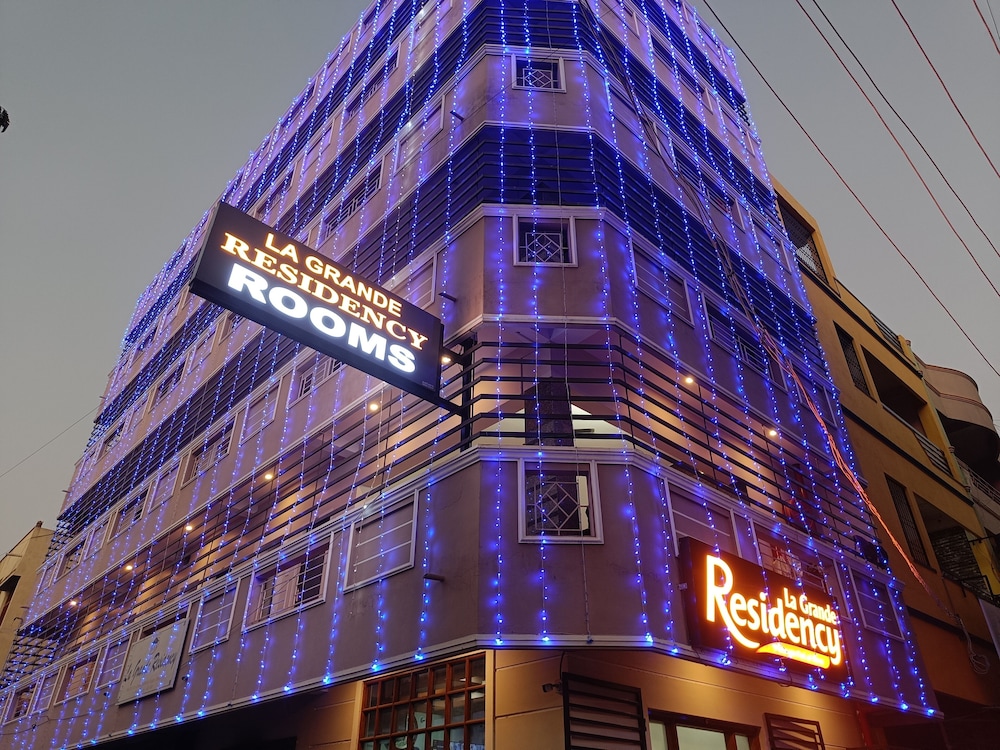 La Grande Residency -