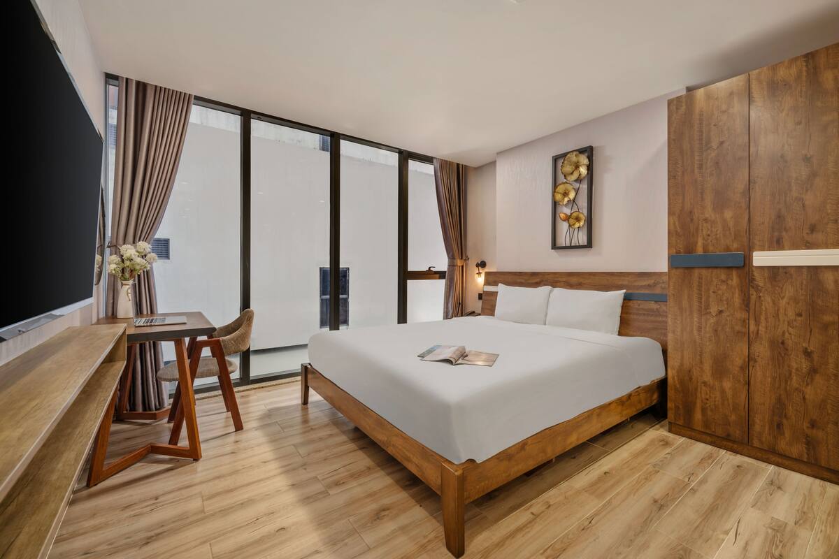 Apartamento luxo, 1 quarto, cozinha, vista para a cidade | Quartos à prova de som, Wi-Fi de cortesia, roupa de cama