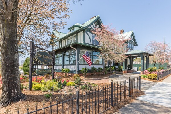 The Shaffner Inn - Winston-Salem, NC