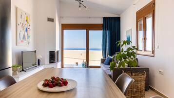 Casa | 8 quartos, Wi-fi grátis