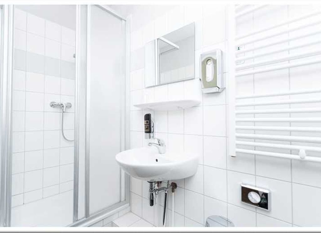 Einzelzimmer Economy - Hotel Am Schlosspark + - Güstrow