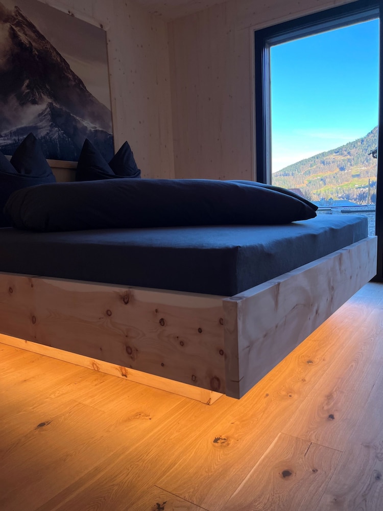 Alpenlodges Chalet Lärche, 65 Qm, Separates Schlafzimmer, Bad, Sauna, Balkon Und Terrasse - Königssee