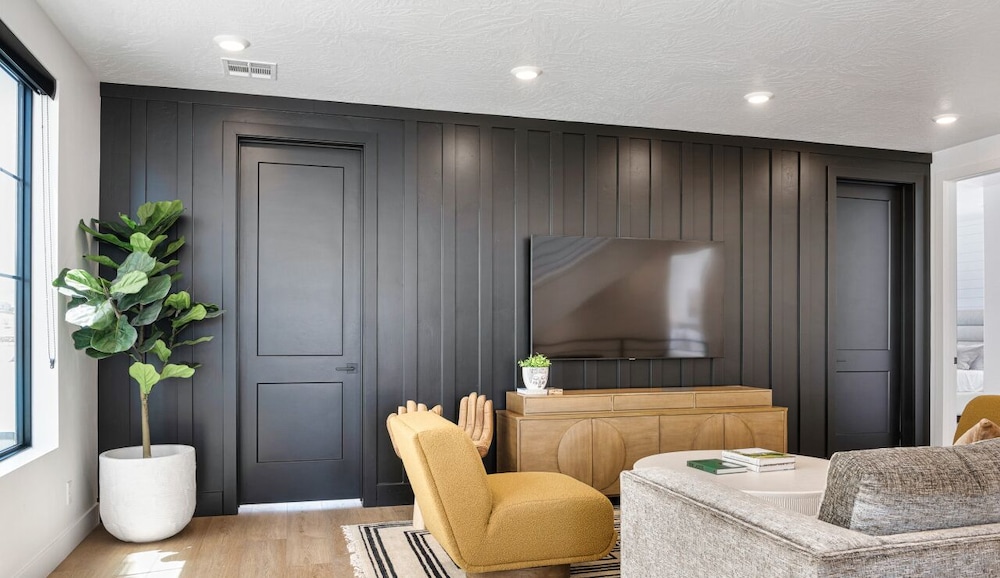 Playa Lucaya at Desert Color (by Ember Stays) - St. George | Vrbo