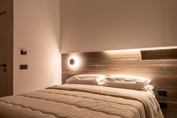 Dimora Rhea - Salerno