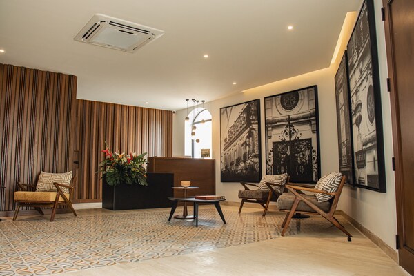 Casa Continental Hotel Boutique Y Suites - Mérida