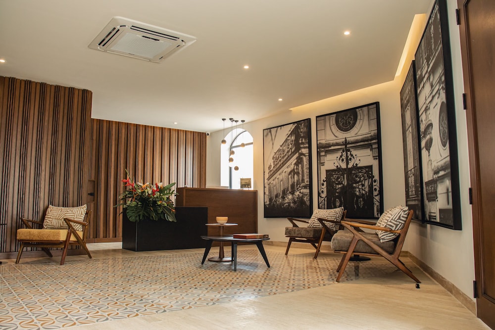 Casa Continental Hotel Boutique Y Suites - Mérida