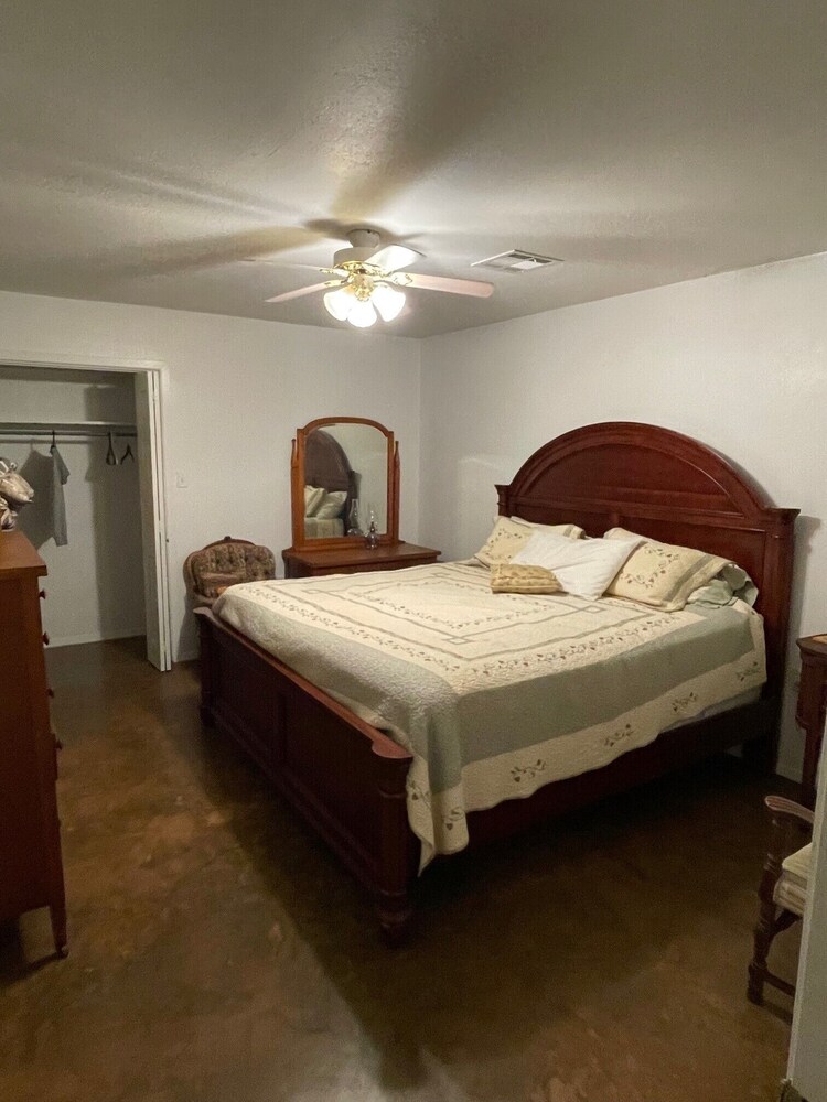 2024 ECLIPSE - Secluded Location in the Path with Minimal Artificial ...